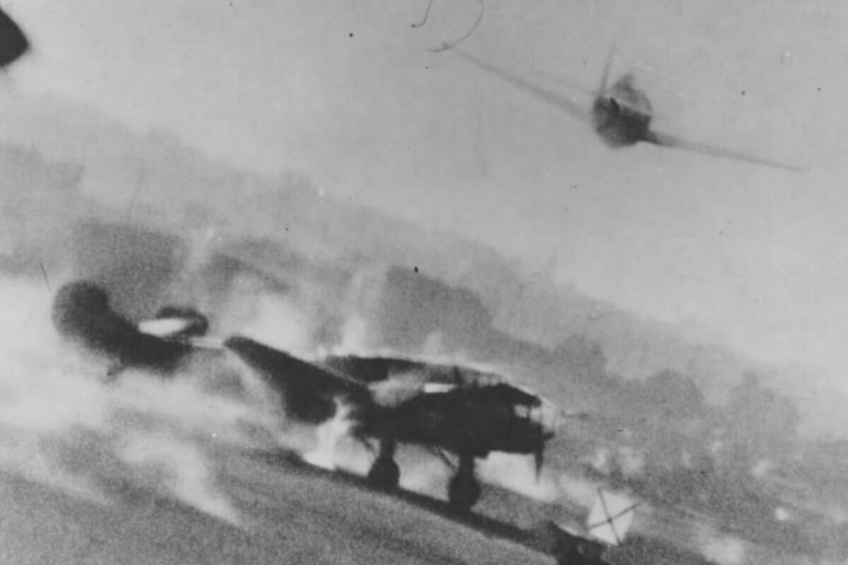 Thunderbolts Over Normandy: "Hub" Zemke's P-47s Hit the Beach on D-Day