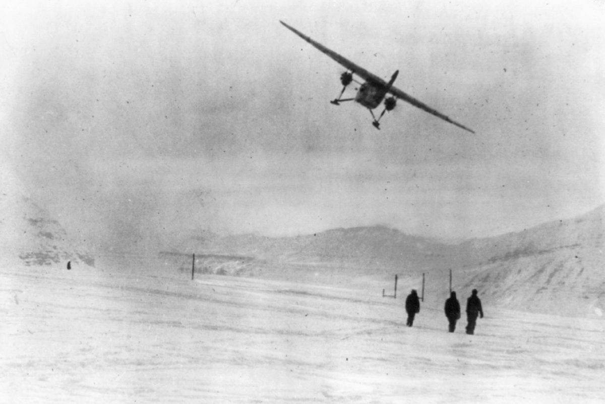 Richard E. Byrd and Floyd Bennett: First to Fly over the North Pole
