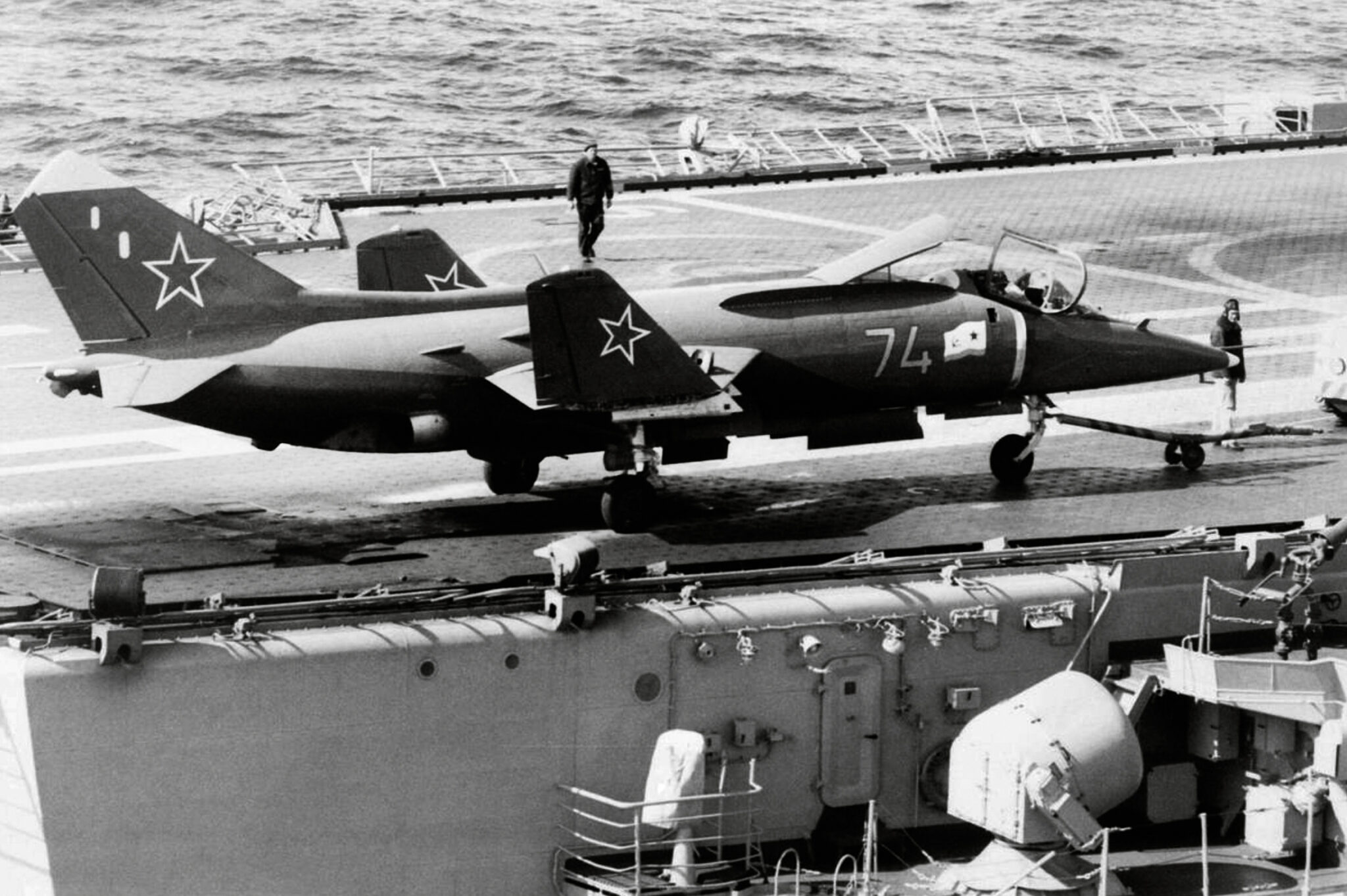 When Britain's Harriers Ruled the Falklands Skies