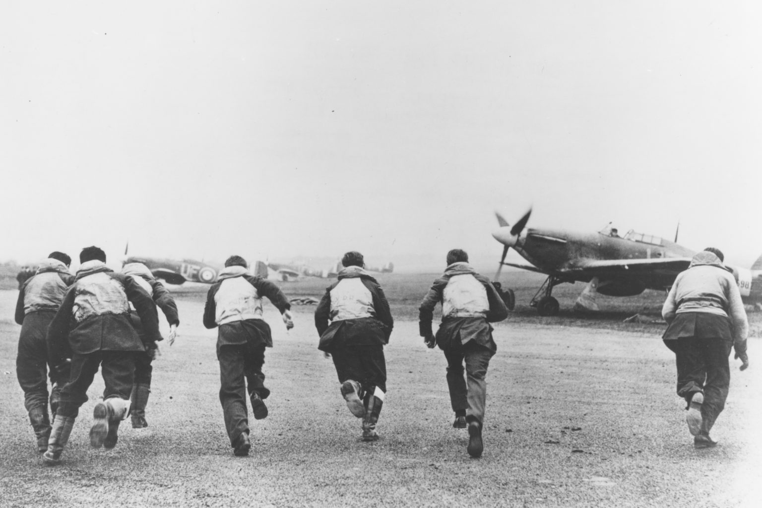 Spit-hirri-scramble | HistoryNet