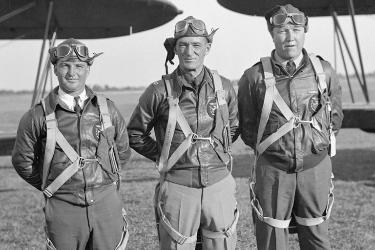 The American Volunteer Group: Claire L. Chennault and the Flying Tigers