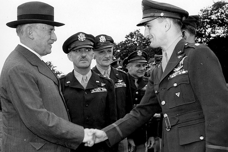 'Gabby' Gabreski: America's Top Gun in Europe and First Two-War Ace