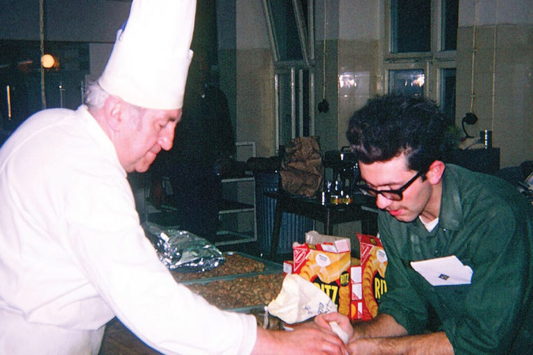 After Training to Fight in Vietnam, He Became An Army Cook.