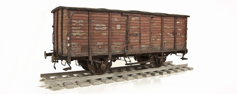 WWII Model Kit: German Rail Car G10