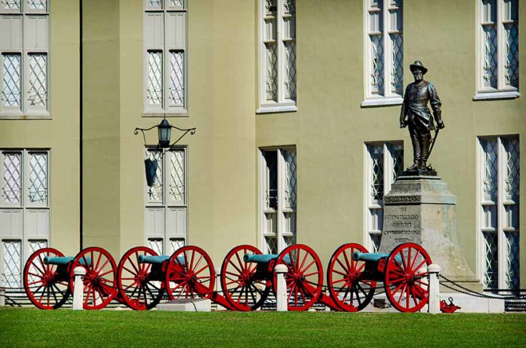 | HistoryNet