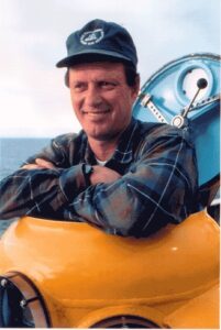 Discovering the Titanic With Bob Ballard: Cold War Officer, High-Tech Guru