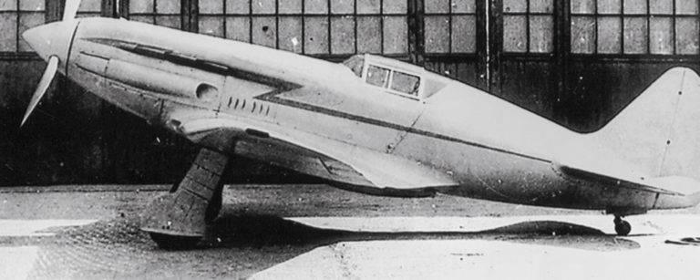 Inside the MiG-25, a Supersonic Fighter Second to All