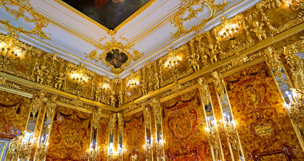 Stolen Treasure: The Lost Amber Room of Russia