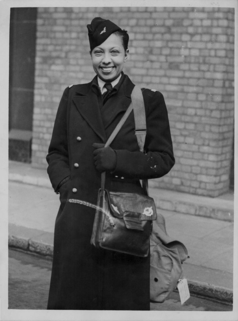 Josephine-Baker | HistoryNet