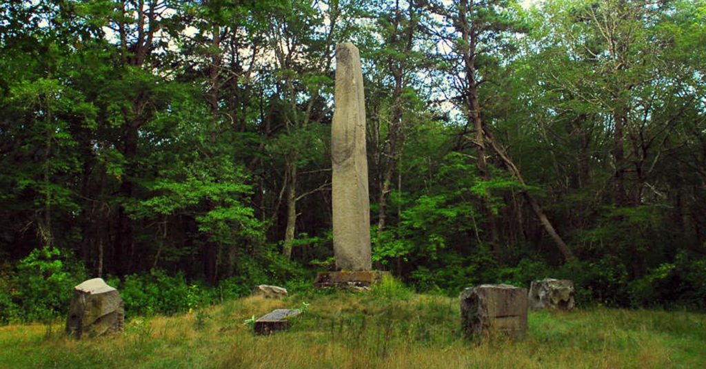 KingPhilip_GreatSwampFightMnmt | HistoryNet