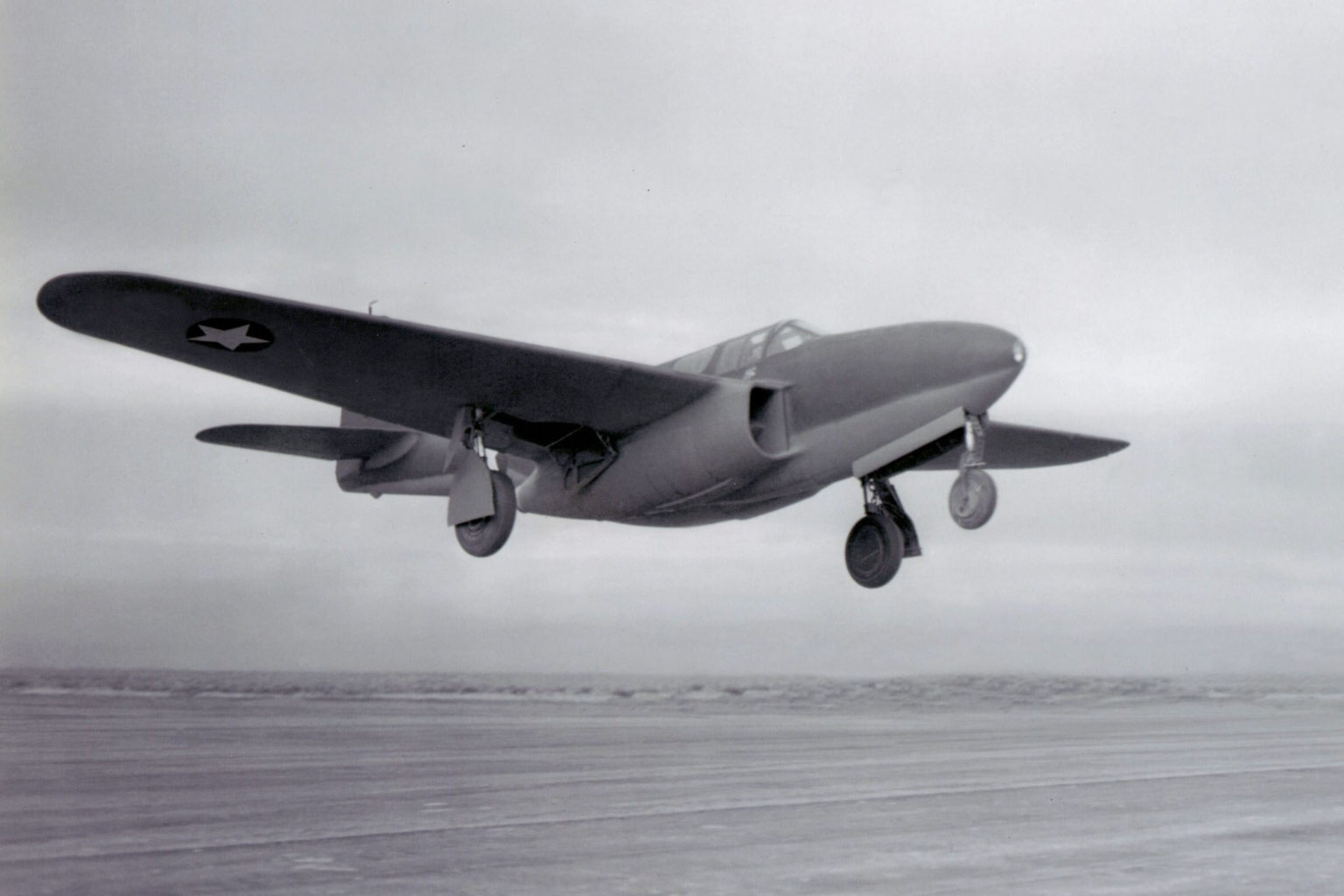 How the Bell P-59 Airacomet Became America's First Jet Fighter