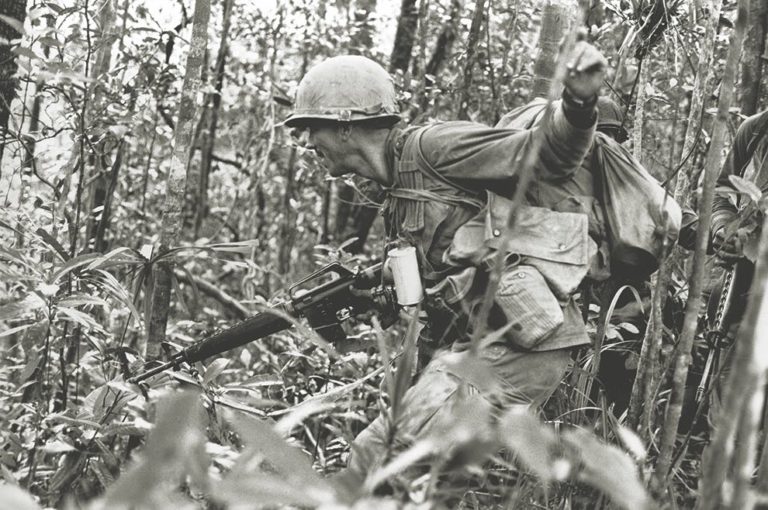 Battle of Menotomy - First Blood, 1775 | Historynet