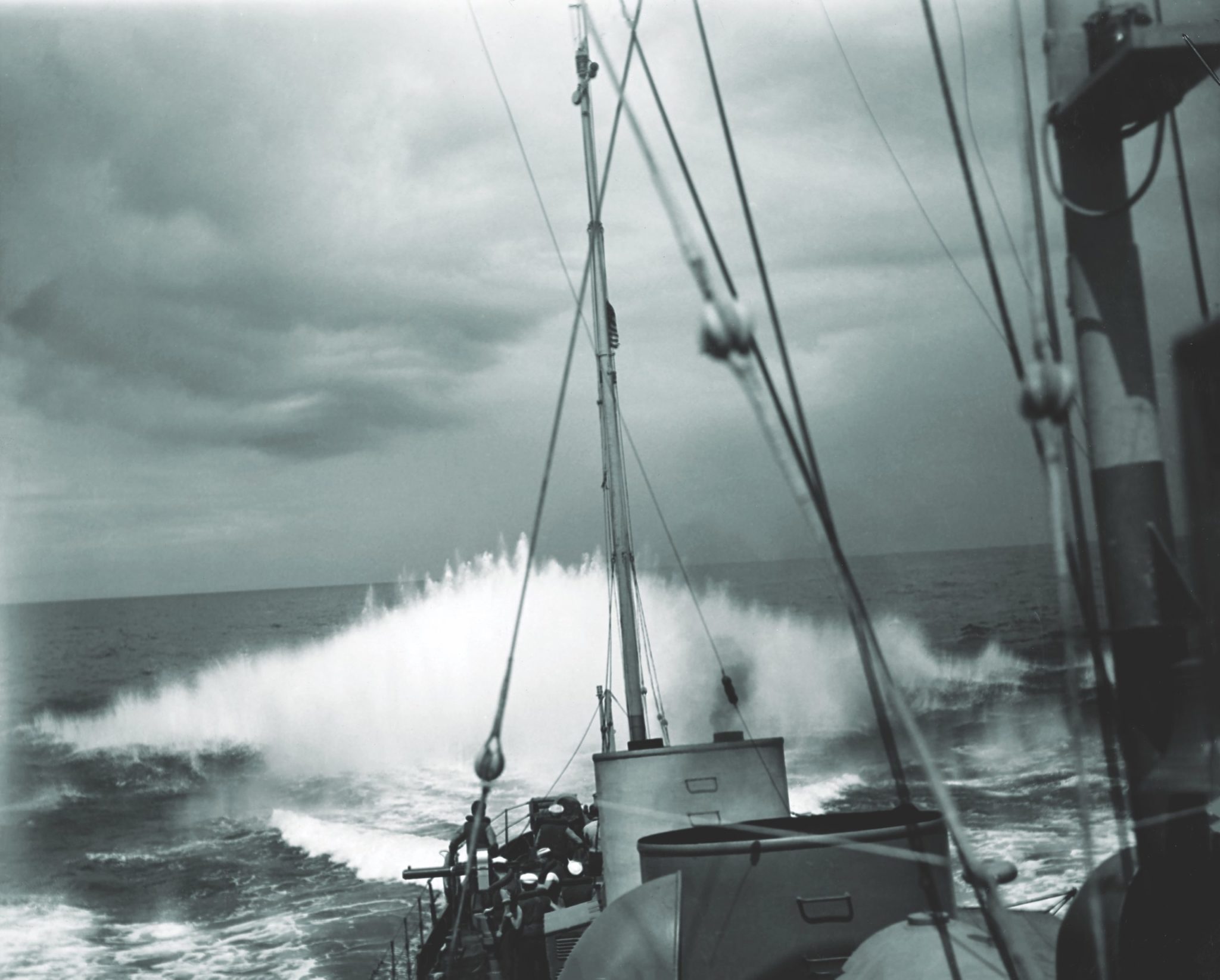 us-coast-guard-cutter-icarus-u-352-depth-charge-WW2-feb22-1 | HistoryNet