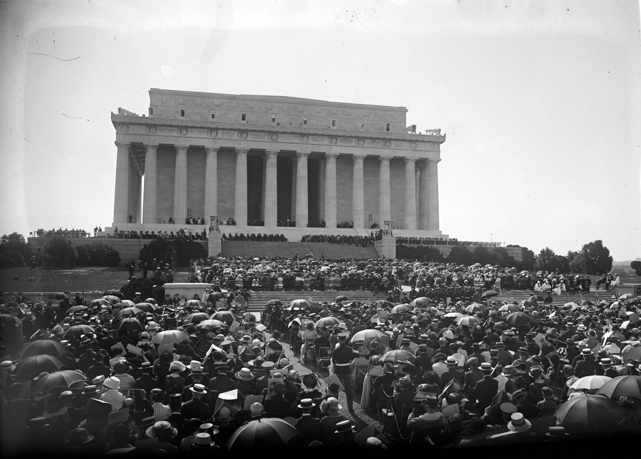 'Now He Belongs to the Ages': The Lincoln Memorial at 100