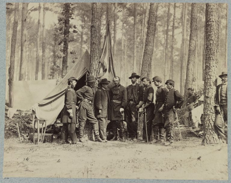 matthew-brady-civil-war-service-pnp-ppmsca-34100-34125v | HistoryNet