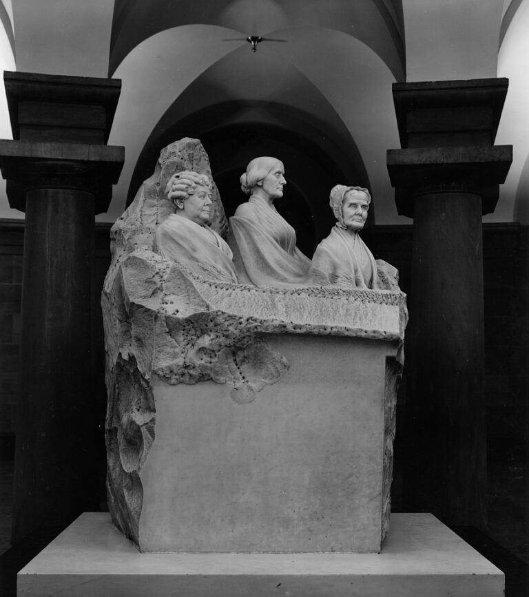 Mott, Stanton and Anthony: The Friendship That Won Women the Right to Vote