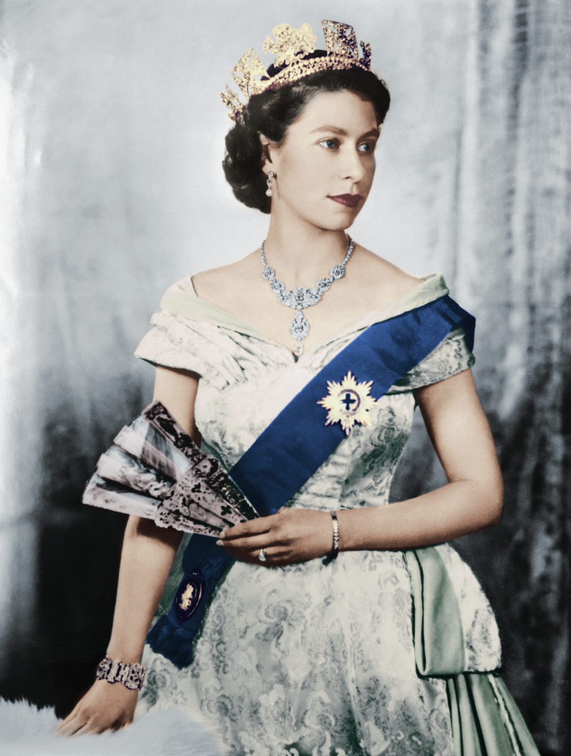 Queen Elizabeth II: The Life of Britain's Longest-Reigning Monarch
