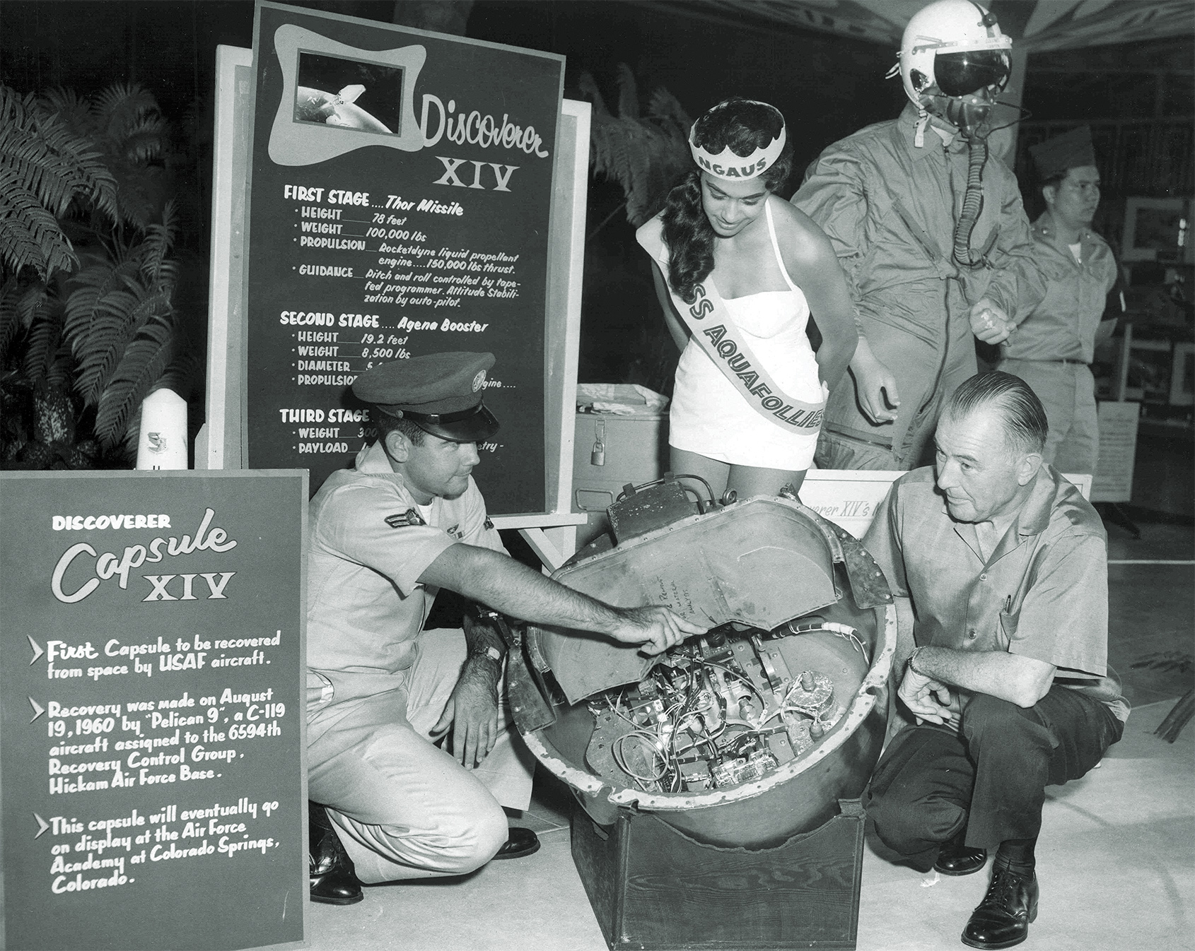 How Did US Intelligence Get Spy Satellite Photos Back?