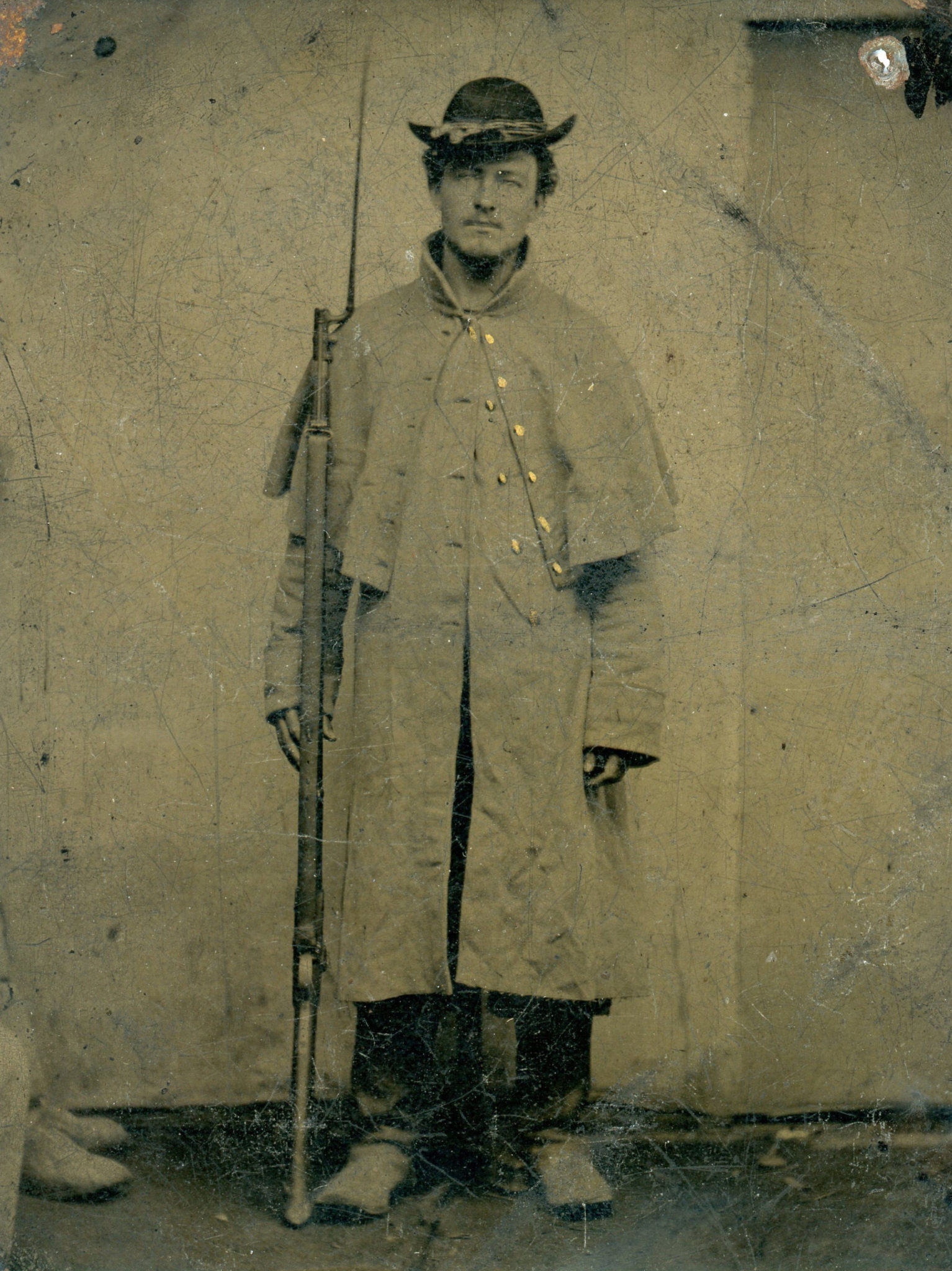 worn-overcoat-union-soldier-cwt-nl-february-2023 | HistoryNet