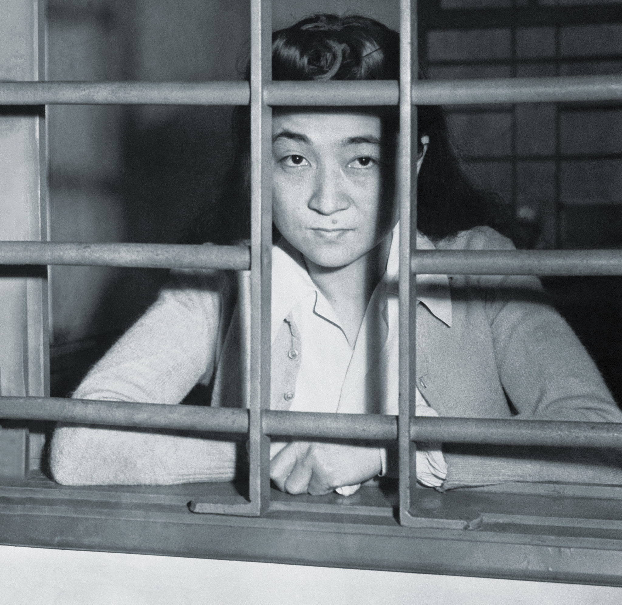 Was Tokyo Rose a Victim or Villain?