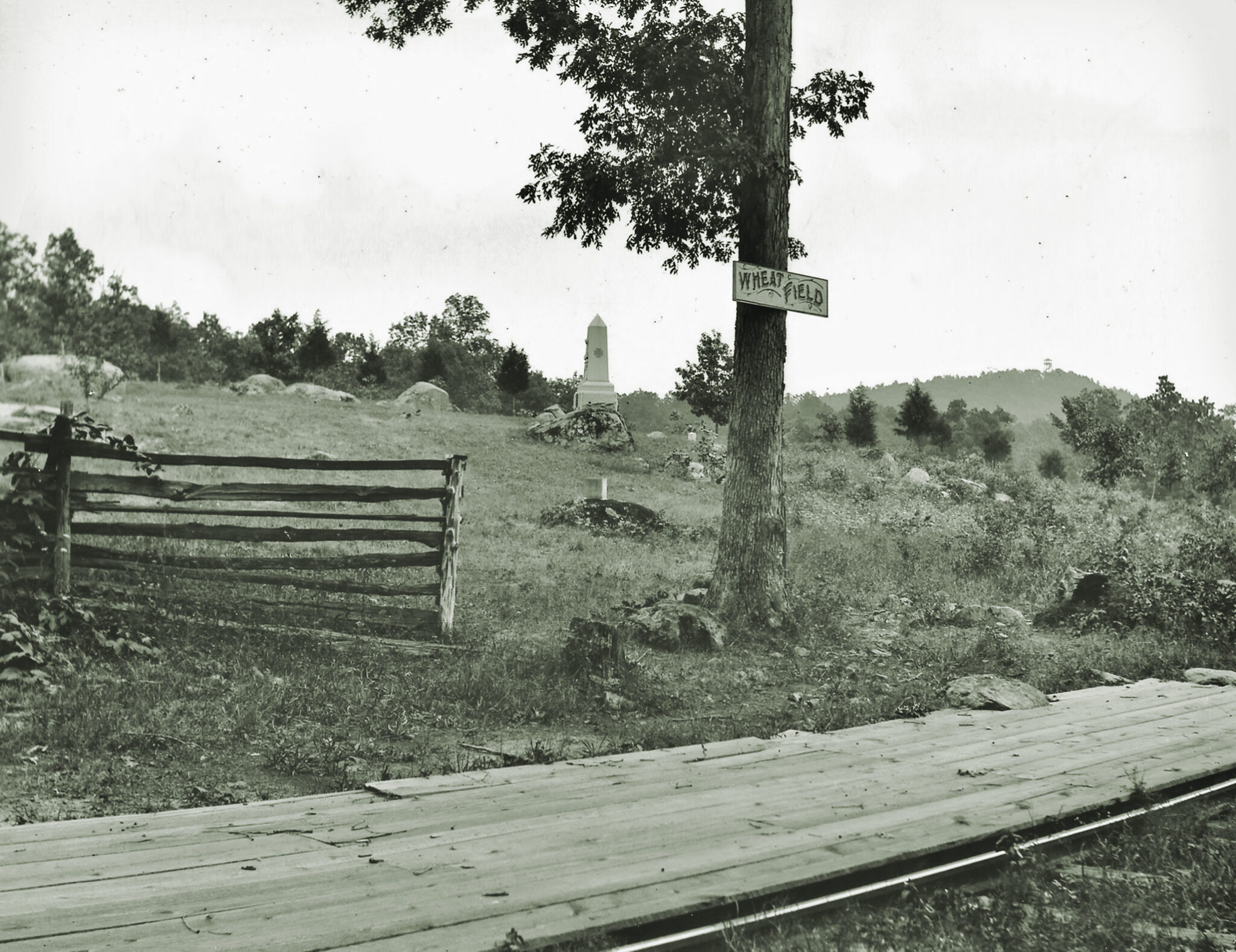 Evolution of a Battlefield: Early Photographs of Gettysburg Showcase ...