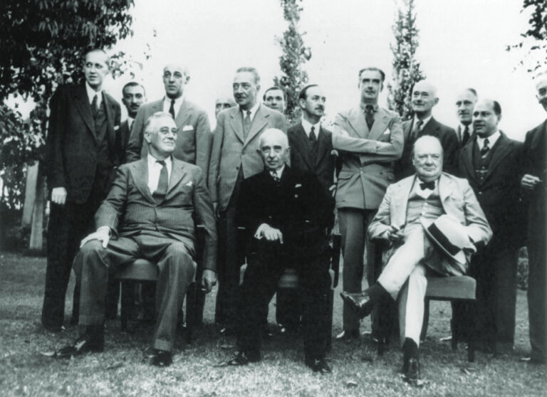 How Did Turkey—Completely Surrounded by Warring Powers—Remain Neutral ...