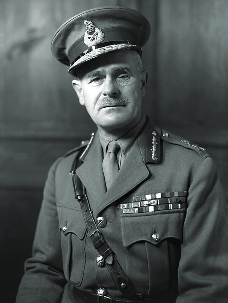 The Top 10 One-Eyed Commanders of All-Time