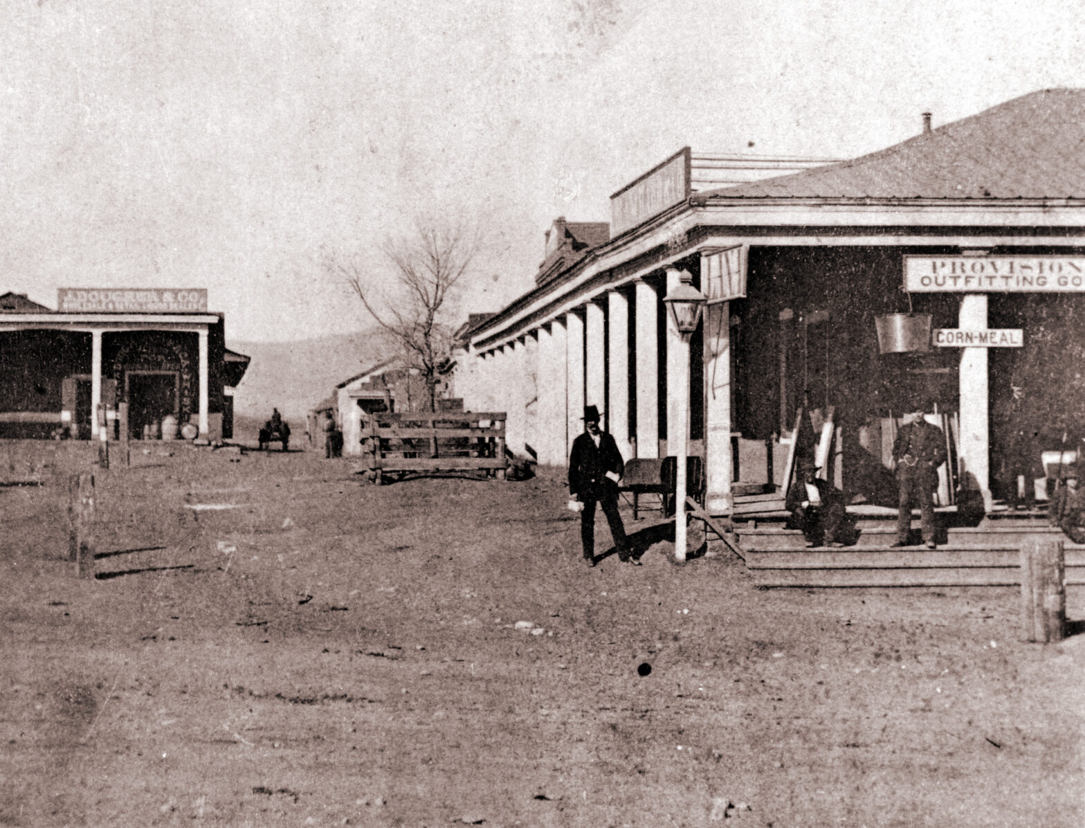 This Self-Made Deputy Faced a 36-Hour Barrage of 4,000 Rifle Rounds ...