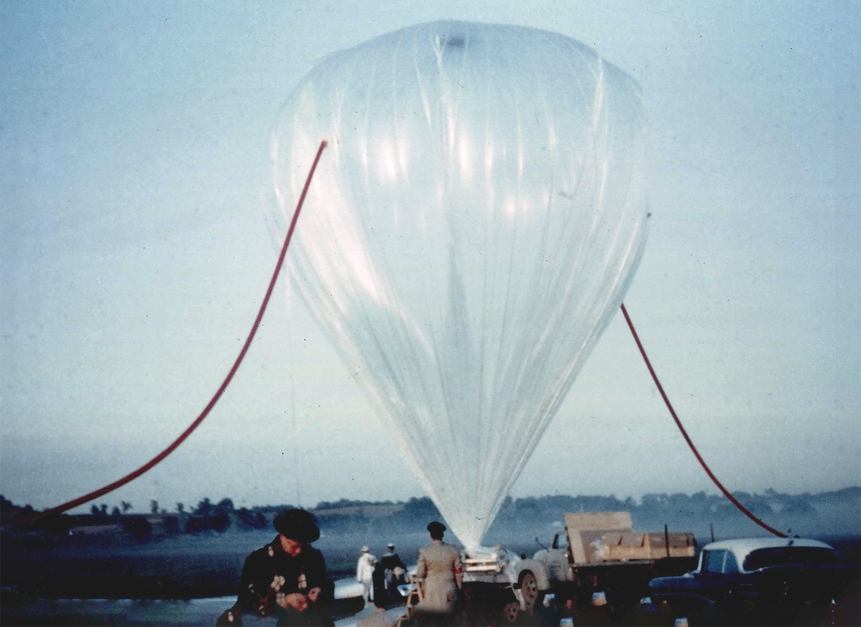 The Pioneering Balloon Pilots of the 1950s - Puertorico Digital News