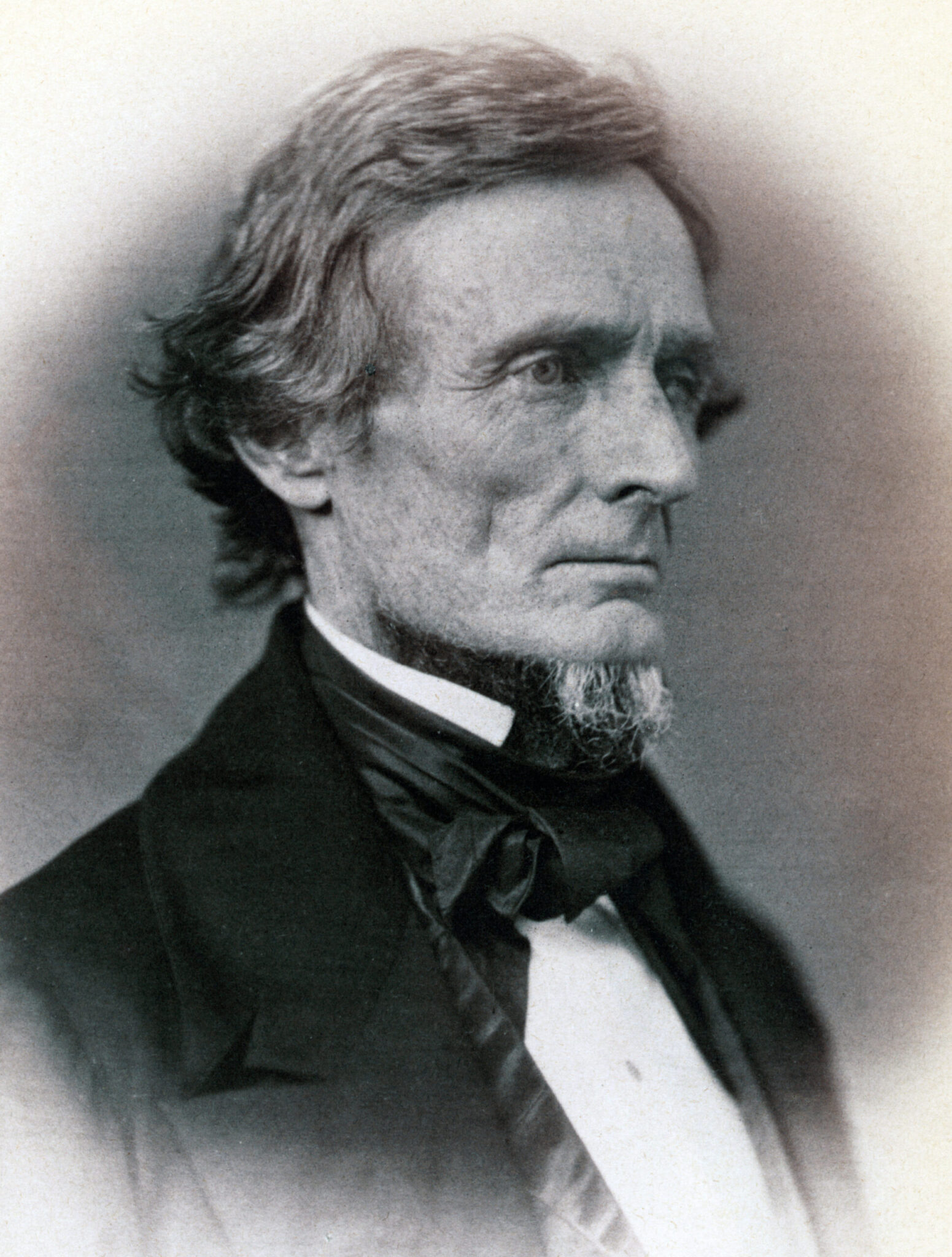 Jefferson Davis and the Politics of Command